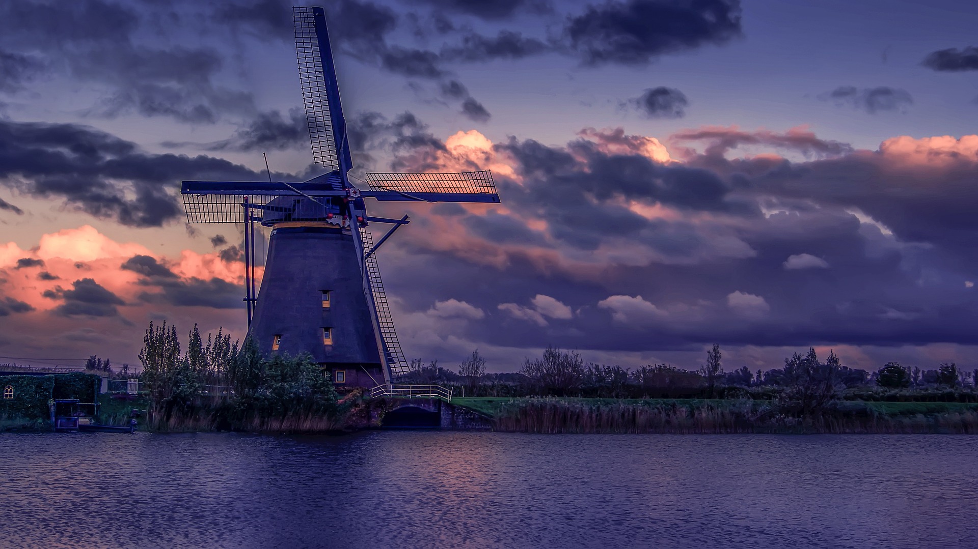 Why travel to the Netherlands? - Historic Places - Historical Sightseeing